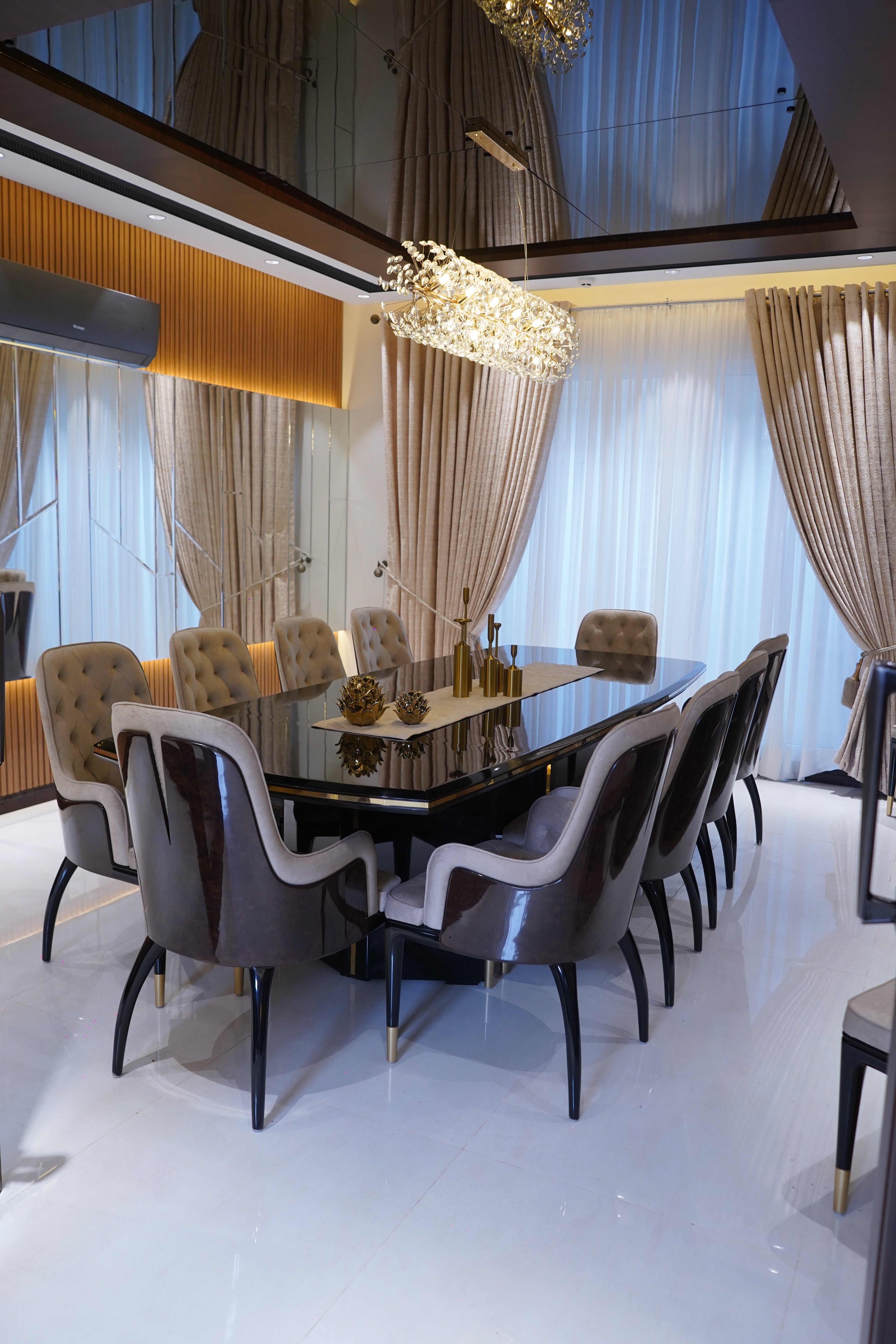 Dinning Set – Mohkam Furnishers